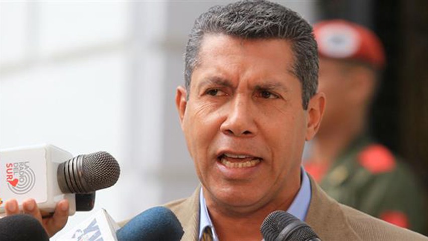 Henri Falcón presentó su candidatura para Elecciones Presidenciales